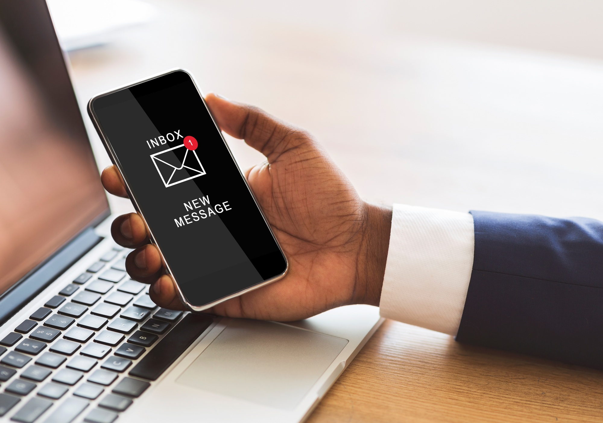 The Best Etiquette Emails: 20 Rules for Professional Communication